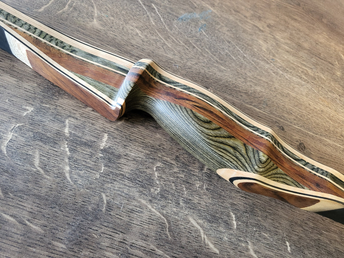 Buck Trail Black Hawk LH 55# | Eagle Archery